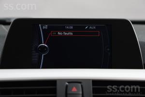 Black BMW 318 2013 in Tukums, with an engine capacity of 2.00 L and mileage of 243 thousand km for 10900 €, photo 19 on AUTOMOTO.COM.LV