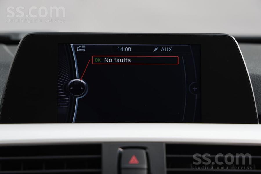 Black BMW 318 2013 in Tukums, with an engine capacity of 2.00 L and mileage of 243 thousand km for 10900 €, photo 19 on AUTOMOTO.COM.LV