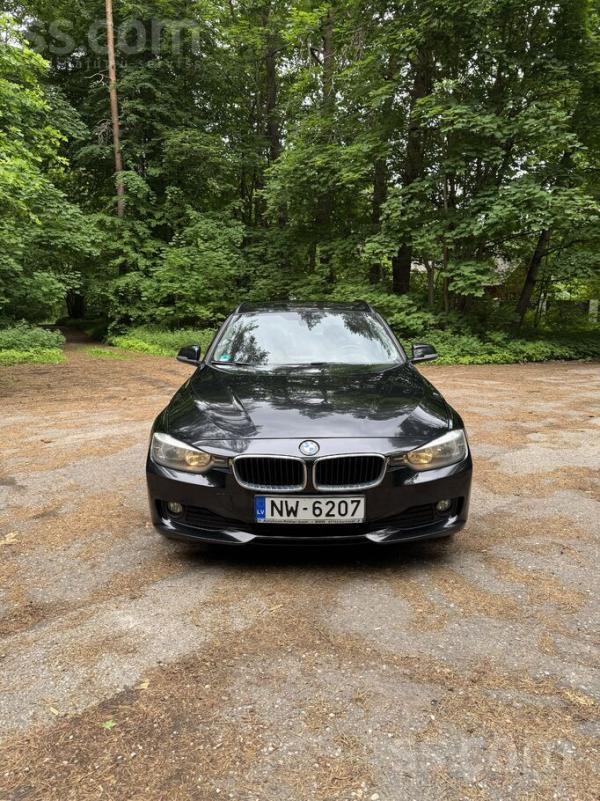 Melns BMW 318 2013 Rīga, ar dzinēja tilpumu 1.90 L un nobraukumu 227 tūkst. km par 7000 €, foto 1 vietnē AUTOMOTO.COM.LV