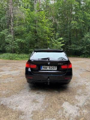 Black BMW 318 2013 in Riga, with an engine capacity of 1.90 L and mileage of 227 thousand km for 7000 €, photo 5 on AUTOMOTO.COM.LV