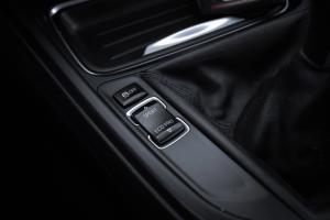 Melns BMW 318 2013 Rīga, ar dzinēja tilpumu 2.00 L un nobraukumu 246 tūkst. km par 8800 €, foto 32 vietnē AUTOMOTO.COM.LV