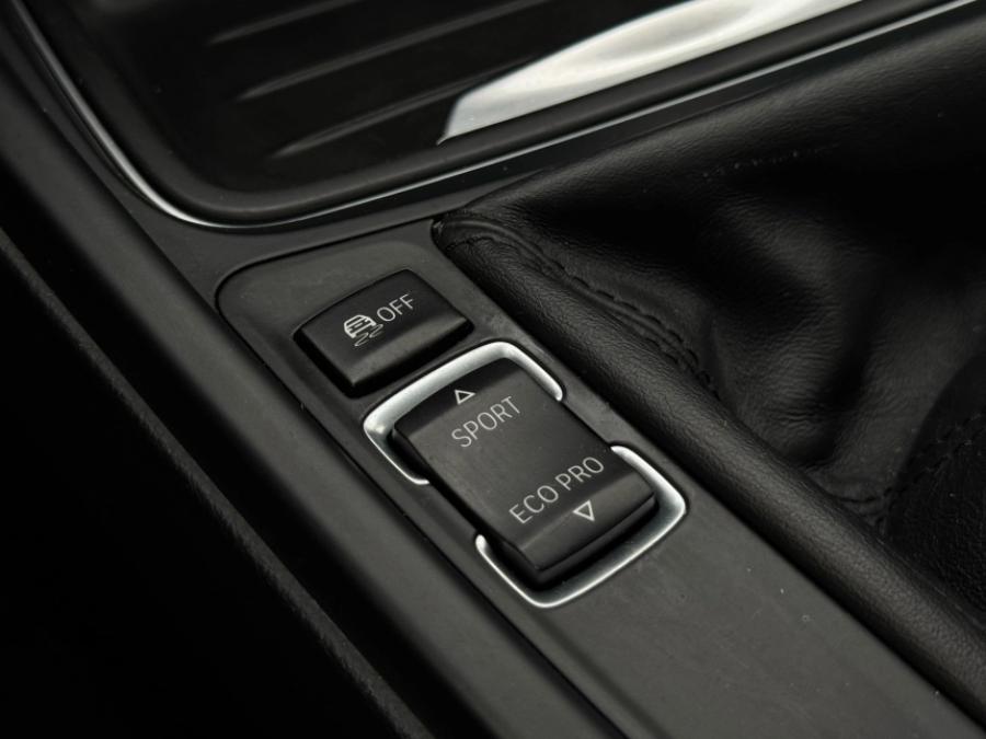 Melns BMW 318 2013 Rīga, ar dzinēja tilpumu 2.00 L un nobraukumu 246 tūkst. km par 8800 €, foto 33 vietnē AUTOMOTO.COM.LV