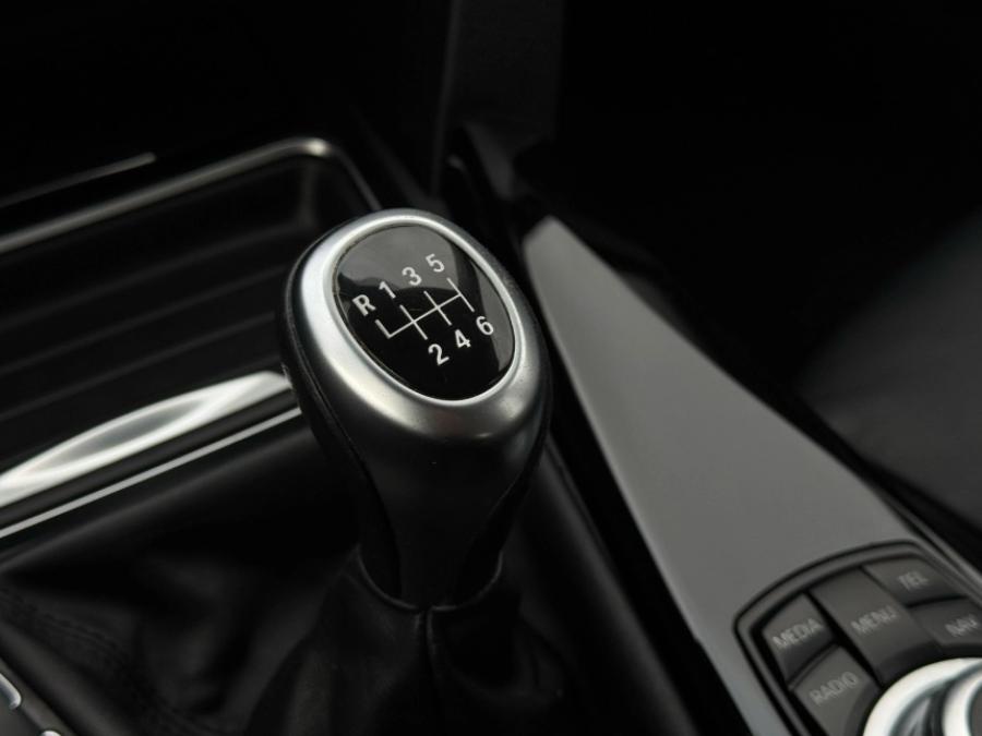 Melns BMW 318 2013 Rīga, ar dzinēja tilpumu 2.00 L un nobraukumu 246 tūkst. km par 8800 €, foto 37 vietnē AUTOMOTO.COM.LV