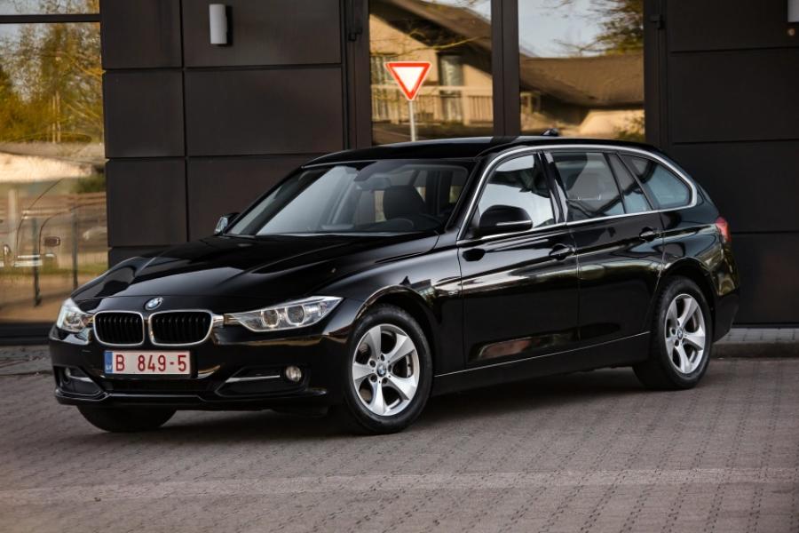 Melns BMW 318 2013 Rīga, ar dzinēja tilpumu 2.00 L un nobraukumu 246 tūkst. km par 8800 €, foto 48 vietnē AUTOMOTO.COM.LV