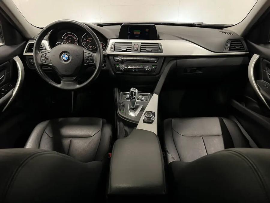 Melns BMW 318 2013 Jūrmala, ar dzinēja tilpumu 2.00 L un nobraukumu 248 tūkst. km par 8995 €, foto 22 vietnē AUTOMOTO.COM.LV