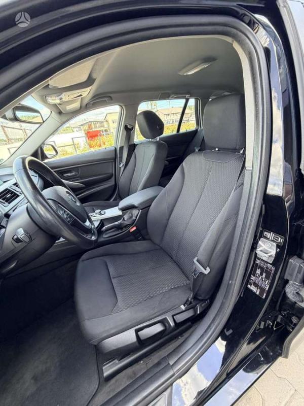 Black BMW 318 2013 in Vilnius, with an engine capacity of 2.00 L and mileage of 379 thousand km for 6900 €, photo 8 on AUTOMOTO.COM.LV
