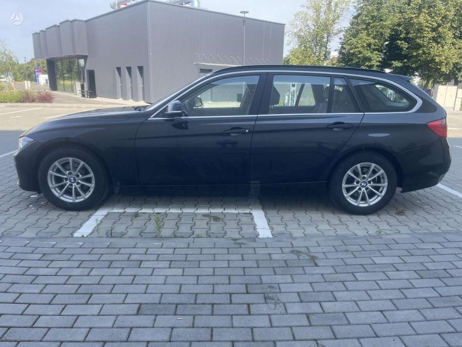 Melns BMW 318 2013 Kauņa, ar dzinēja tilpumu 2.00 L un nobraukumu 274 tūkst. km par 6950 €, foto 17 vietnē AUTOMOTO.COM.LV