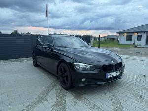Melns BMW 318 2013 Kauņa, ar dzinēja tilpumu 2.00 L un nobraukumu 268 tūkst. km par 4500 €, foto  vietnē AUTOMOTO.COM.LV