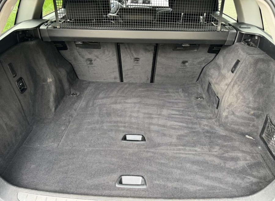 Melns BMW 318 2013 Kėdainiai, ar dzinēja tilpumu 2.00 L un nobraukumu 288 tūkst. km par 5650 €, foto 12 vietnē AUTOMOTO.COM.LV