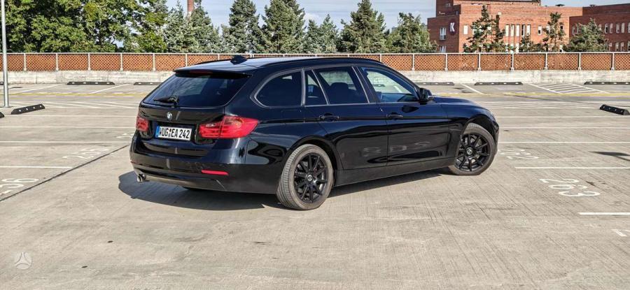 Black BMW 318 2013 in Kaunas, with an engine capacity of 2.00 L and mileage of 297 thousand km for 6900 €, photo 5 on AUTOMOTO.COM.LV