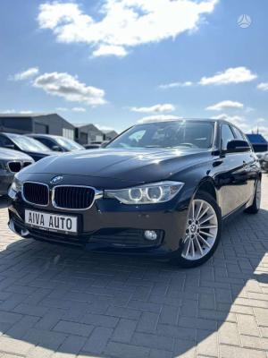 Black BMW 318 2013 in Kaunas, with an engine capacity of 2.00 L and mileage of 236 thousand km for 7000 €, photo 4 on AUTOMOTO.COM.LV