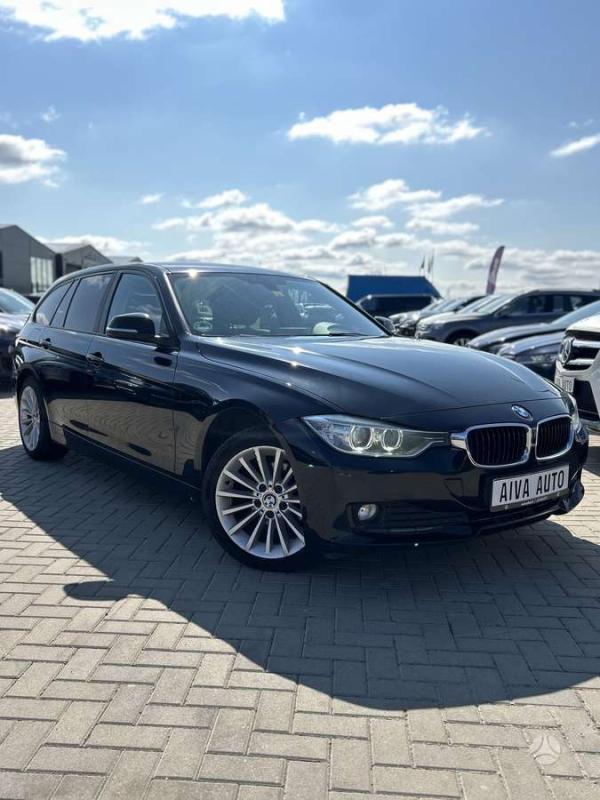 Black BMW 318 2013 in Kaunas, with an engine capacity of 2.00 L and mileage of 236 thousand km for 7000 €, photo 6 on AUTOMOTO.COM.LV