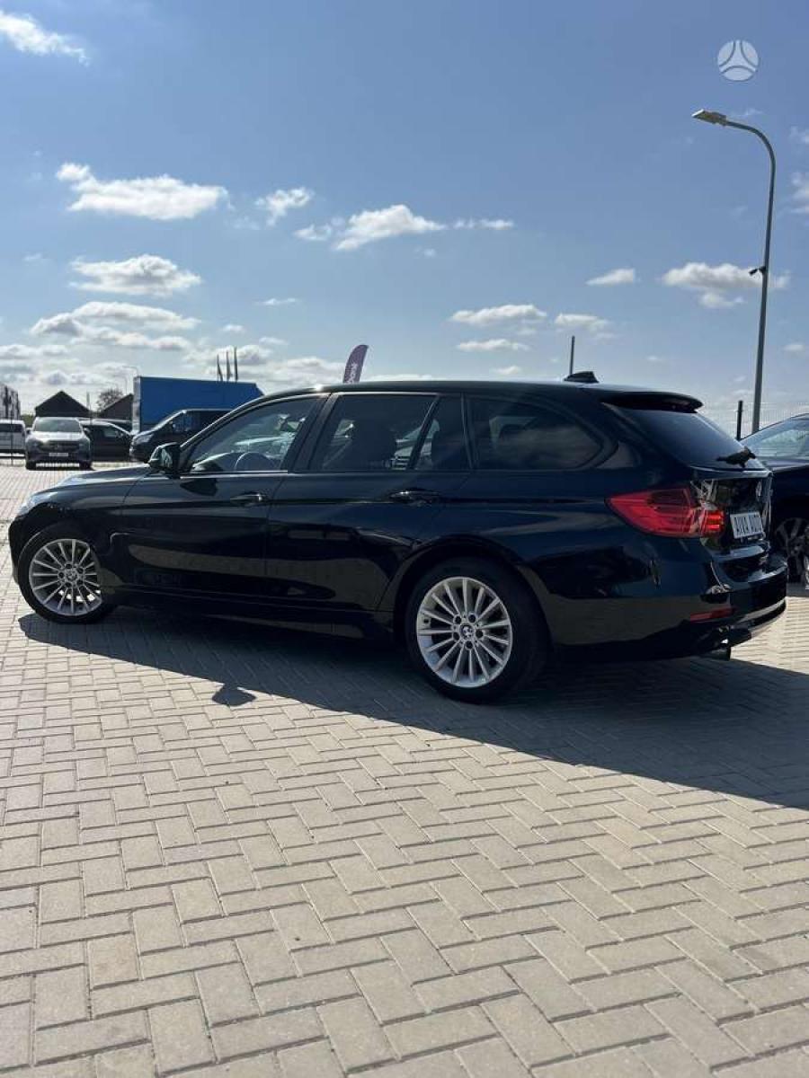 Black BMW 318 2013 in Kaunas, with an engine capacity of 2.00 L and mileage of 236 thousand km for 7000 €, photo 15 on AUTOMOTO.COM.LV