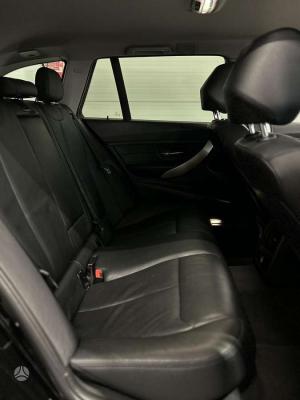 Black BMW 318 2013 in Kaunas, with an engine capacity of 2.00 L and mileage of 236 thousand km for 7000 €, photo 38 on AUTOMOTO.COM.LV