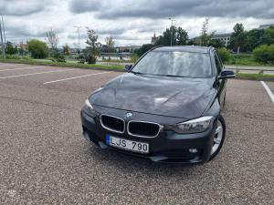 Melns BMW 318 2013 Viļņa, ar dzinēja tilpumu 2.00 L un nobraukumu 303 tūkst. km par 7100 €, foto  vietnē AUTOMOTO.COM.LV
