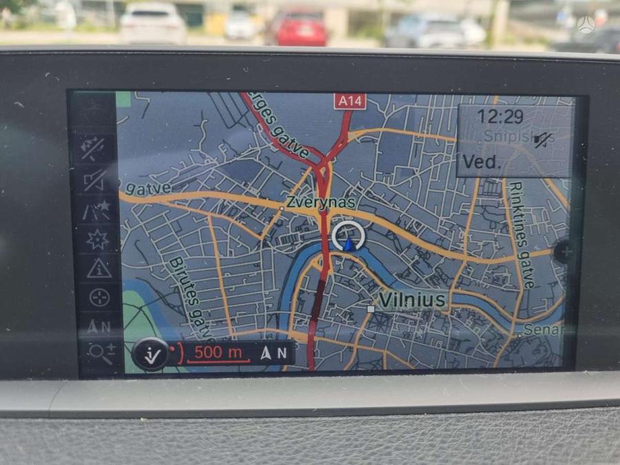 Melns BMW 318 2013 Viļņa, ar dzinēja tilpumu 2.00 L un nobraukumu 303 tūkst. km par 7100 €, foto 12 vietnē AUTOMOTO.COM.LV