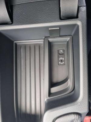 Melns BMW 318 2013 Viļņa, ar dzinēja tilpumu 2.00 L un nobraukumu 303 tūkst. km par 7100 €, foto 20 vietnē AUTOMOTO.COM.LV