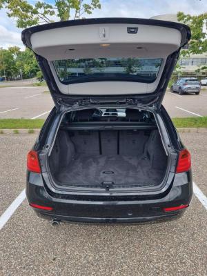 Melns BMW 318 2013 Viļņa, ar dzinēja tilpumu 2.00 L un nobraukumu 303 tūkst. km par 7100 €, foto 26 vietnē AUTOMOTO.COM.LV