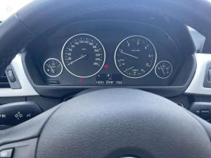 Black BMW 318 2013 in Kaunas, with an engine capacity of 2.00 L and mileage of 274 thousand km for 6250 €, photo 21 on AUTOMOTO.COM.LV
