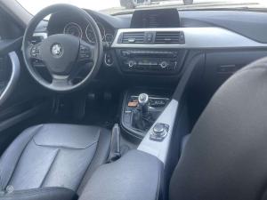 Black BMW 318 2013 in Kaunas, with an engine capacity of 2.00 L and mileage of 274 thousand km for 6250 €, photo 26 on AUTOMOTO.COM.LV