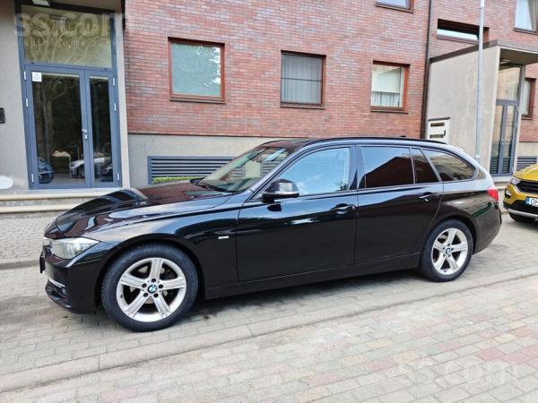 Melns BMW 318 2013 Liepāja, ar dzinēja tilpumu 2.00 L un nobraukumu 332 tūkst. km par 5700 €, foto 8 vietnē AUTOMOTO.COM.LV