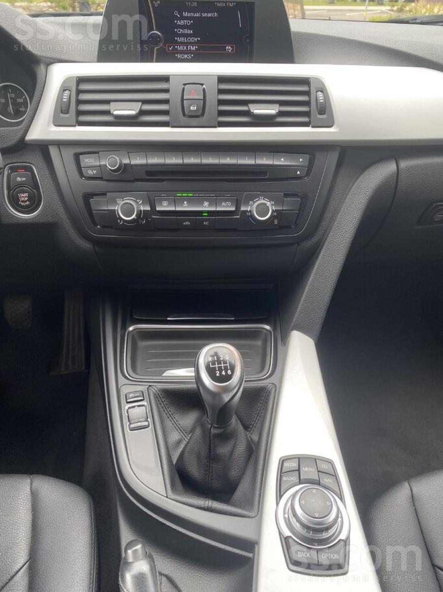 Melns BMW 318 2013 Rīga, ar dzinēja tilpumu 2.00 L un nobraukumu 261 tūkst. km par 8500 €, foto 14 vietnē AUTOMOTO.COM.LV