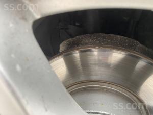 Melns BMW 318 2013 Rīga, ar dzinēja tilpumu 2.00 L un nobraukumu 261 tūkst. km par 8500 €, foto 23 vietnē AUTOMOTO.COM.LV