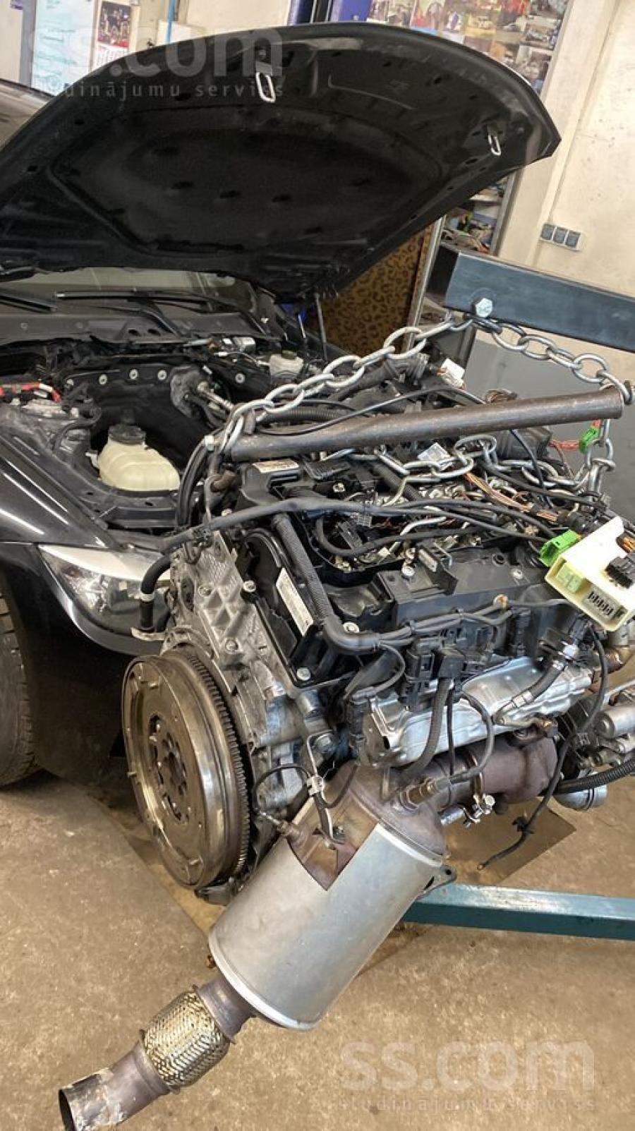 Melns BMW 318 2013 Rīga, ar dzinēja tilpumu 2.00 L un nobraukumu 261 tūkst. km par 8500 €, foto 27 vietnē AUTOMOTO.COM.LV