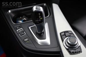 Black BMW 318 2013 in Tukums, with an engine capacity of 2.00 L and mileage of 304 thousand km for 7900 €, photo 14 on AUTOMOTO.COM.LV