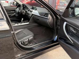 Black BMW 318 2013 in Vilnius, with an engine capacity of 2.00 L and mileage of 299 thousand km for 7100 €, photo 18 on AUTOMOTO.COM.LV
