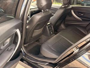Black BMW 318 2013 in Vilnius, with an engine capacity of 2.00 L and mileage of 299 thousand km for 7100 €, photo 20 on AUTOMOTO.COM.LV