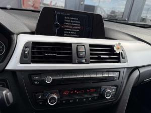 Black BMW 318 2013 in Vilnius, with an engine capacity of 2.00 L and mileage of 299 thousand km for 7100 €, photo 22 on AUTOMOTO.COM.LV
