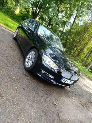 BMW 318 2013 in Riga on AUTOMOTO.COM.LV Black BMW 318 2013 in Riga, with an engine capacity of 2.00 L and mileage of 280 thousand km for 9497 €, photo 1 on AUTOMOTO.COM.LV