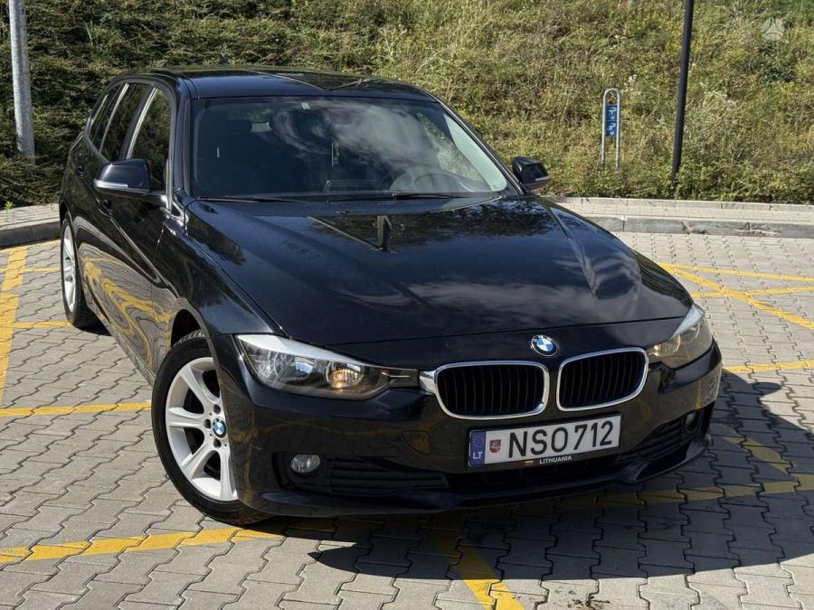Black BMW 318 2013 in Vilnius, with an engine capacity of 2.00 L and mileage of 284 thousand km for 5000 €, photo 3 on AUTOMOTO.COM.LV