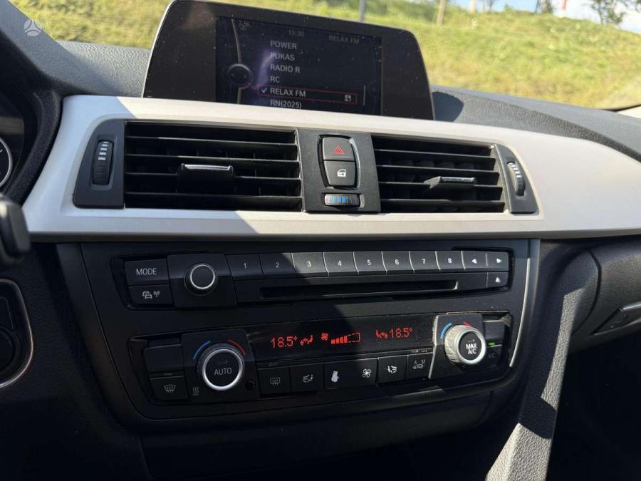 Black BMW 318 2013 in Vilnius, with an engine capacity of 2.00 L and mileage of 284 thousand km for 5000 €, photo 12 on AUTOMOTO.COM.LV