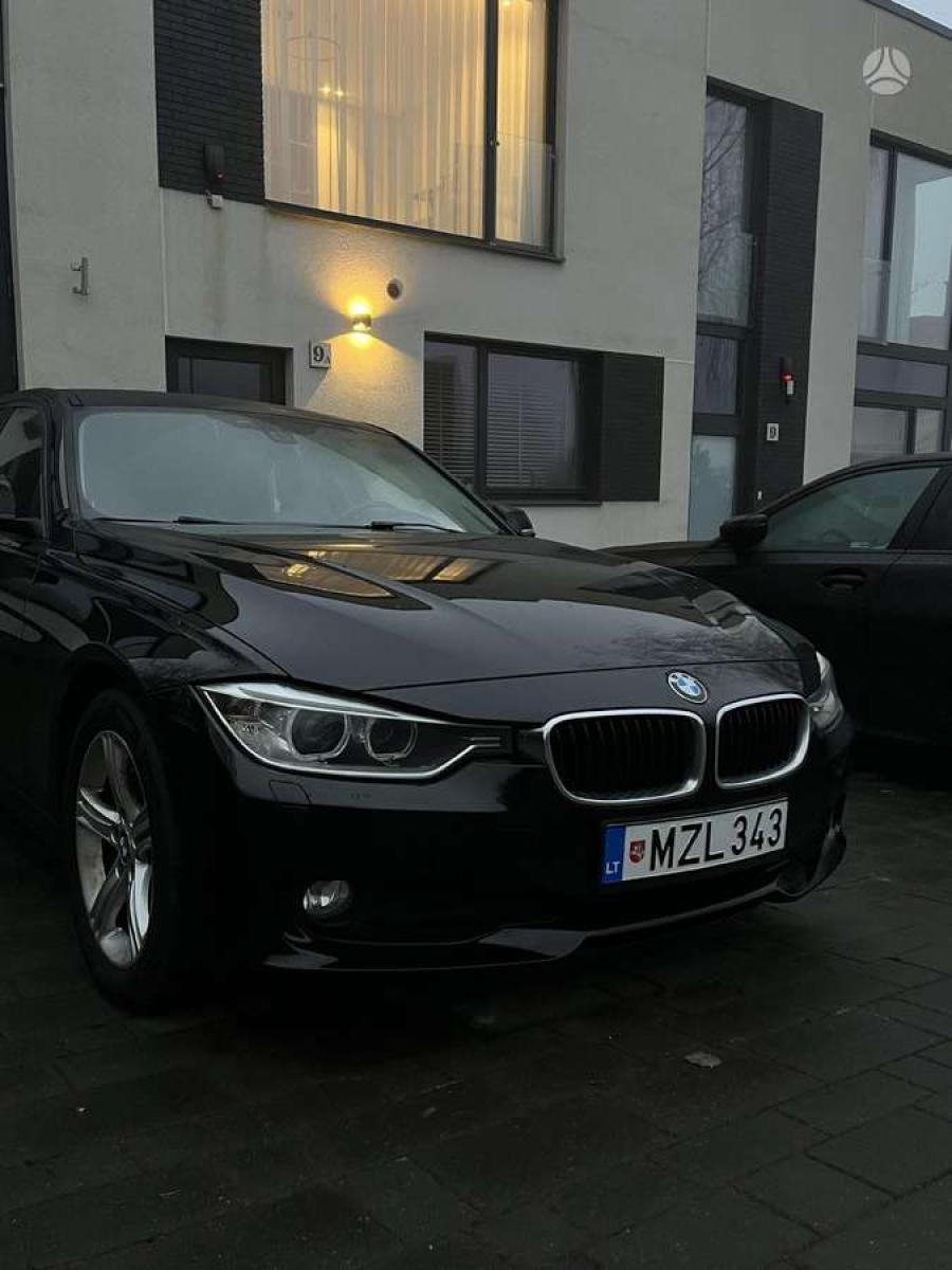 Melns BMW 318 2014 Viļņa, ar dzinēja tilpumu 2.00 L un nobraukumu 255 tūkst. km par 7497 €, foto 1 vietnē AUTOMOTO.COM.LV