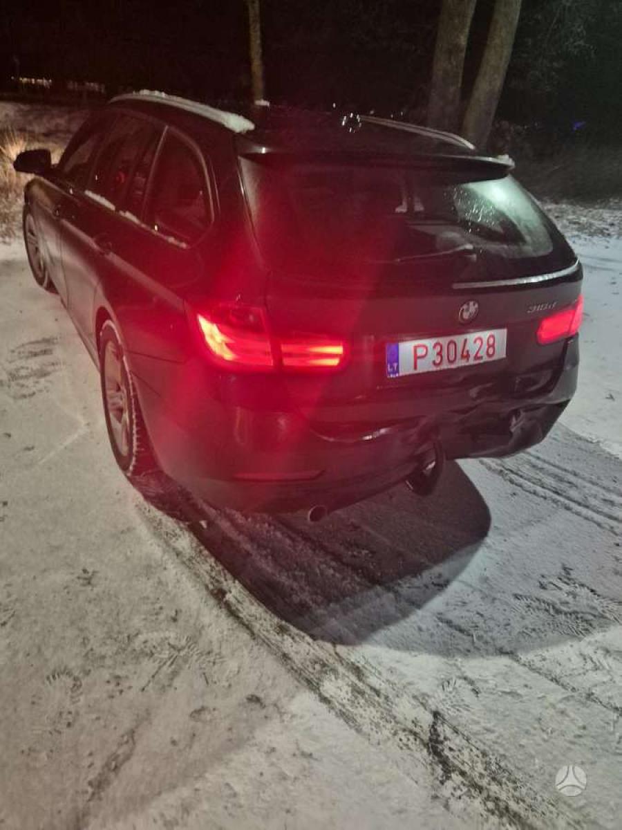 Melns BMW 318 2014 Kauņa, ar dzinēja tilpumu 2.00 L un nobraukumu 270 tūkst. km par 3650 €, foto 1 vietnē AUTOMOTO.COM.LV