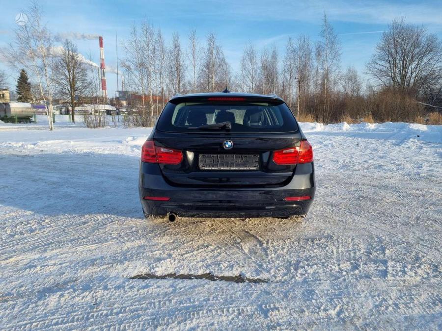 Melns BMW 318 2014 Šauļi, ar dzinēja tilpumu 2.00 L un nobraukumu 135 tūkst. km par 7200 €, foto 4 vietnē AUTOMOTO.COM.LV