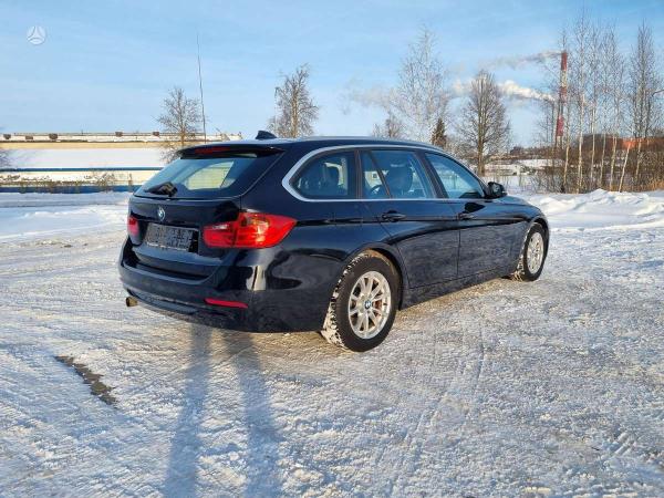 Black BMW 318 2014 in Siauliai, with an engine capacity of 2.00 L and mileage of 135 thousand km for 7200 €, photo 7 on AUTOMOTO.COM.LV