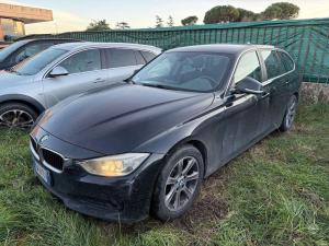 Black BMW 318 2014 in Siauliai, with an engine capacity of 2.00 L and mileage of 300 thousand km for 4700 €, photo  on AUTOMOTO.COM.LV