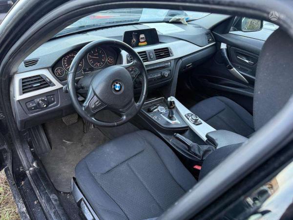Black BMW 318 2014 in Siauliai, with an engine capacity of 2.00 L and mileage of 300 thousand km for 4700 €, photo 8 on AUTOMOTO.COM.LV