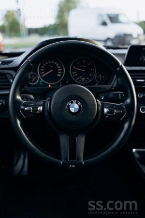 Black BMW 318 2014 in Riga, with an engine capacity of 2.00 L and mileage of 371 thousand km for 10000 €, photo 16 on AUTOMOTO.COM.LV