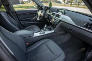 Melns BMW 318 2014 Rīga, ar dzinēja tilpumu 2.00 L un nobraukumu 324 tūkst. km par 7500 €, foto 25 vietnē AUTOMOTO.COM.LV