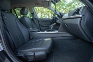 Melns BMW 318 2014 Rīga, ar dzinēja tilpumu 2.00 L un nobraukumu 324 tūkst. km par 7500 €, foto 32 vietnē AUTOMOTO.COM.LV