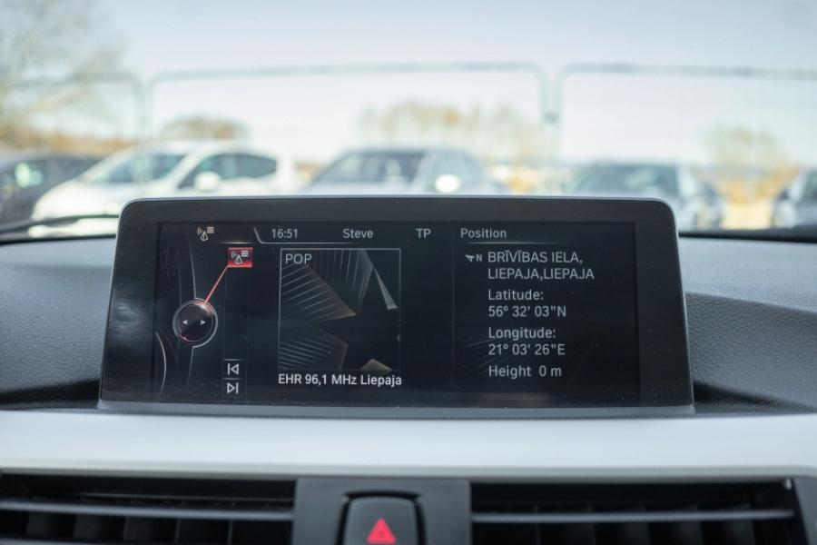 Melns BMW 318 2014 Rīga, ar dzinēja tilpumu 2.00 L un nobraukumu 324 tūkst. km par 7500 €, foto 35 vietnē AUTOMOTO.COM.LV