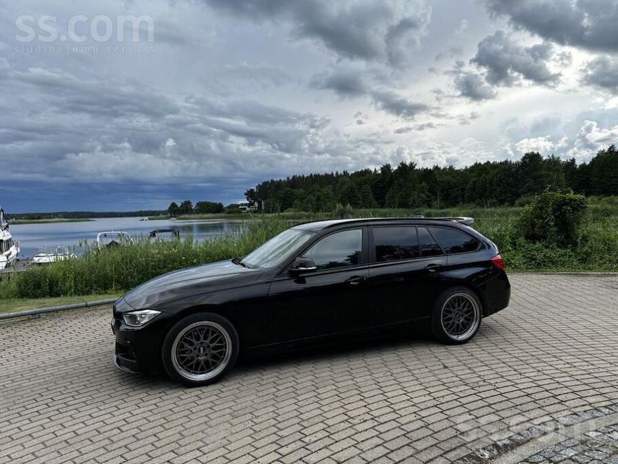 Melns BMW 318 2014 Rīga, ar dzinēja tilpumu 2.00 L un nobraukumu 350 tūkst. km par 9800 €, foto 4 vietnē AUTOMOTO.COM.LV