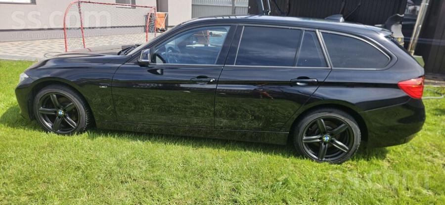 Black BMW 318 2014 in Liepaja, with an engine capacity of 2.00 L and mileage of 0 thousand km for 11500 €, photo 4 on AUTOMOTO.COM.LV