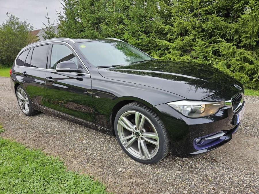 Melns BMW 318 2014 Pasvalys, ar dzinēja tilpumu 2.00 L un nobraukumu 205 tūkst. km par 6150 €, foto 4 vietnē AUTOMOTO.COM.LV