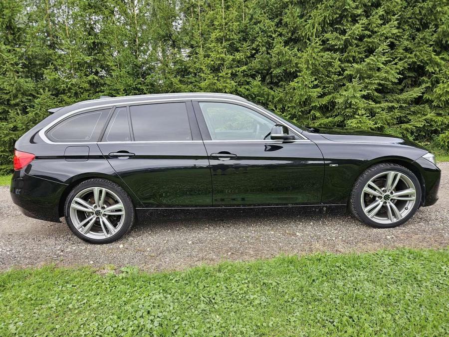 Melns BMW 318 2014 Pasvalys, ar dzinēja tilpumu 2.00 L un nobraukumu 205 tūkst. km par 6150 €, foto 5 vietnē AUTOMOTO.COM.LV