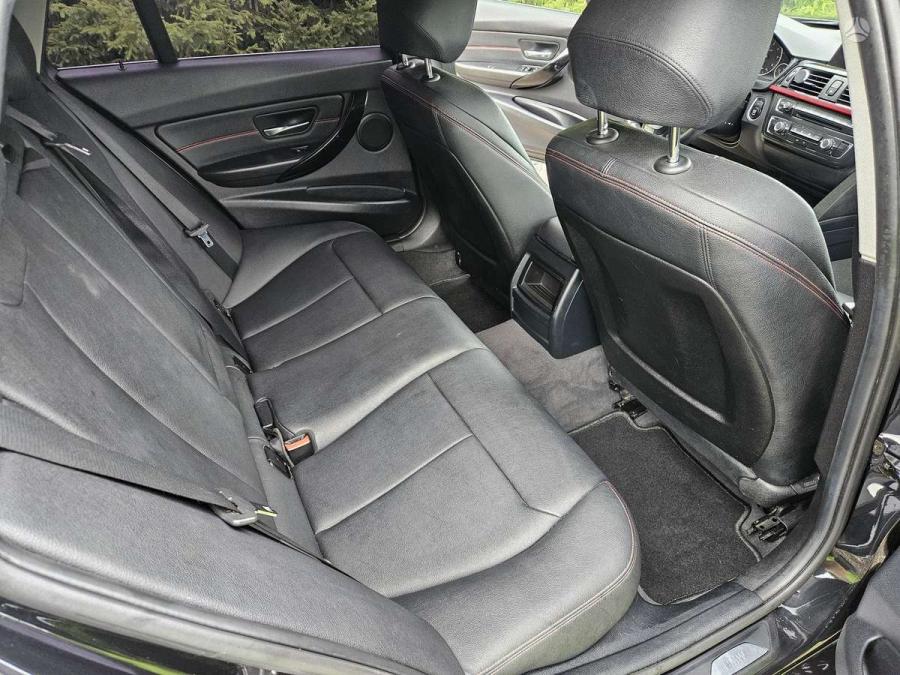 Melns BMW 318 2014 Pasvalys, ar dzinēja tilpumu 2.00 L un nobraukumu 205 tūkst. km par 6150 €, foto 13 vietnē AUTOMOTO.COM.LV